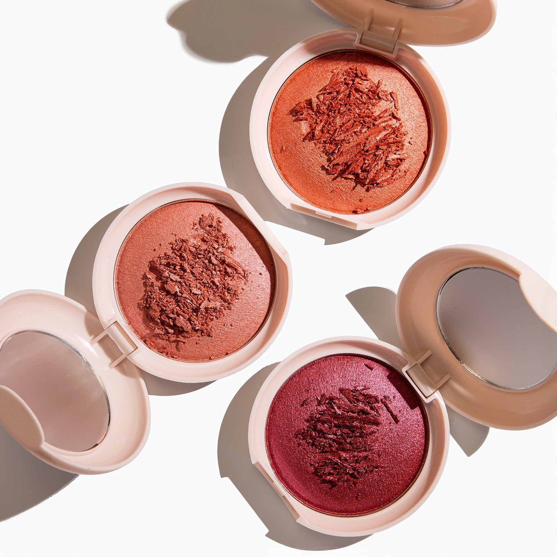 Pinched Cheeks Shimmer Blush | DB Cosmetics